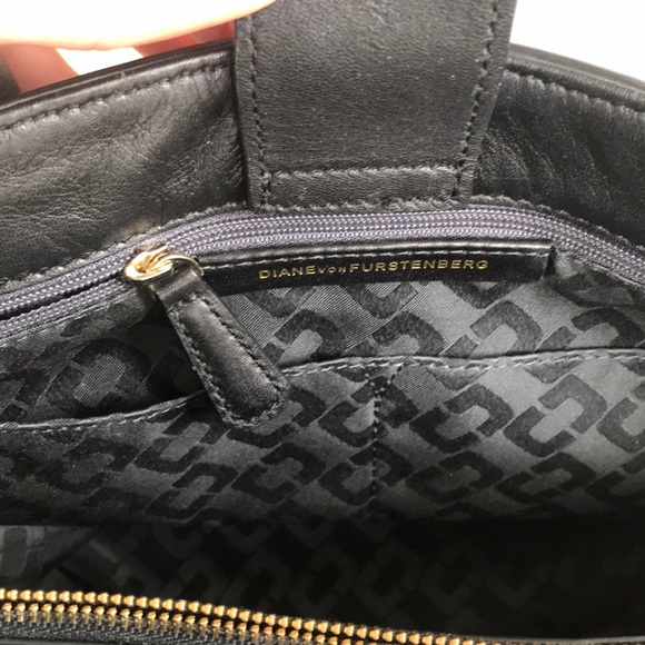 Diane Von Furstenberg | Bags | Diane Von Furstenberg 44 Secret Agent ...